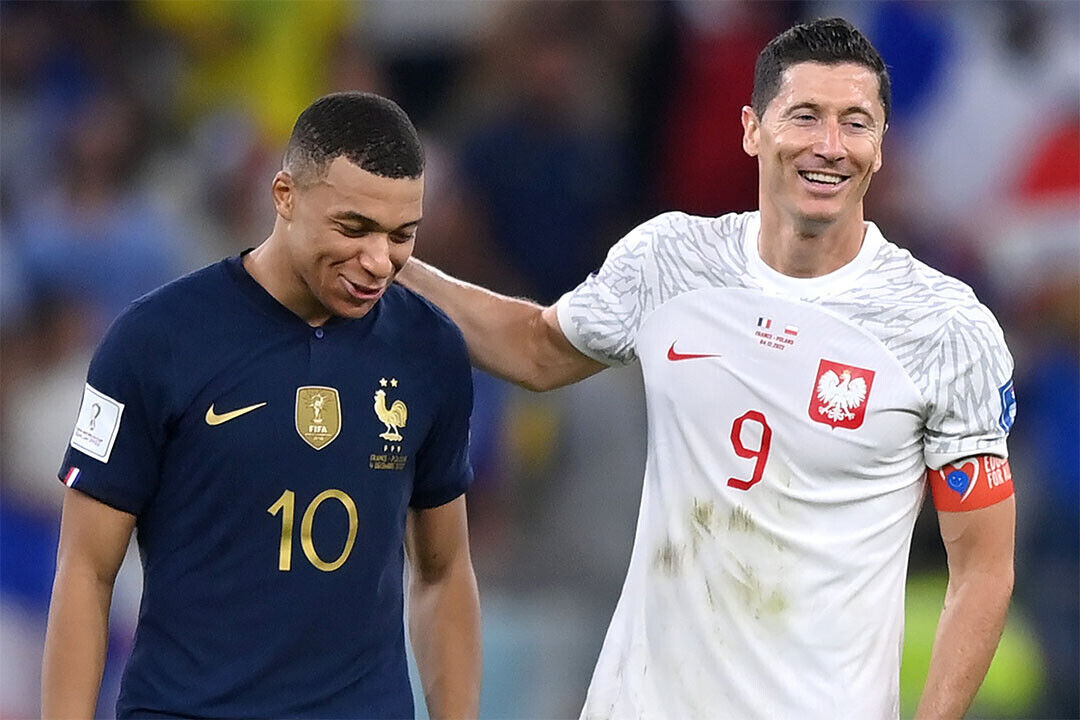 Poster - Kylian Mbappe Robert Lewandowski World Cup Poster Wall Art ...