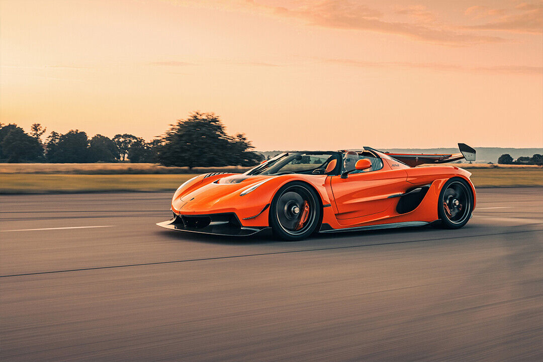 Poster - Koenigsegg Jesko Prototype Side View Poster Wall Art Print ...