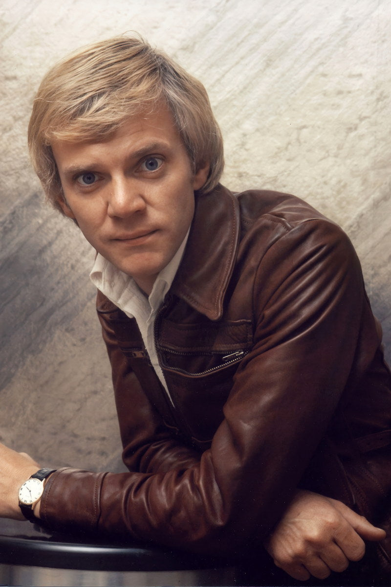 Poster - Malcolm McDowell Vintage Portrait Poster 1970s Young Iconic ...
